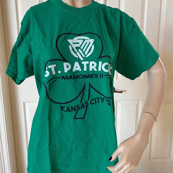 Shirts | Patrick Mahomes Tshirt L | Poshmark